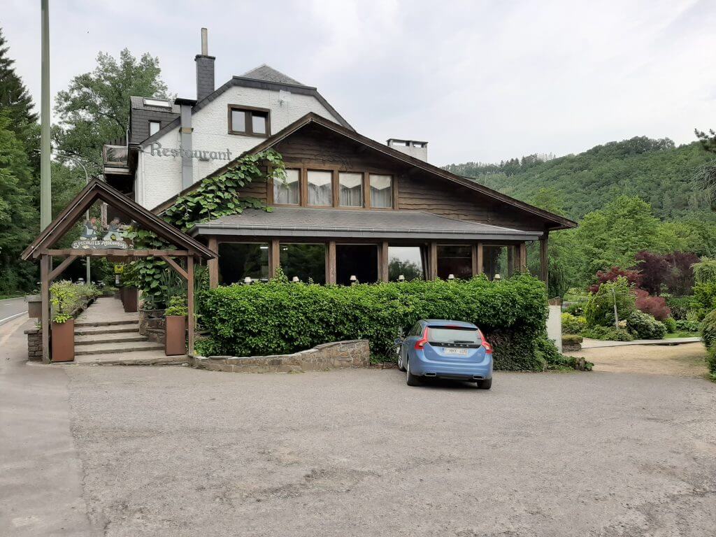 Hostellerie la Claire Fontaine La Roche-en-Ardenne – Themeparkzoo.com